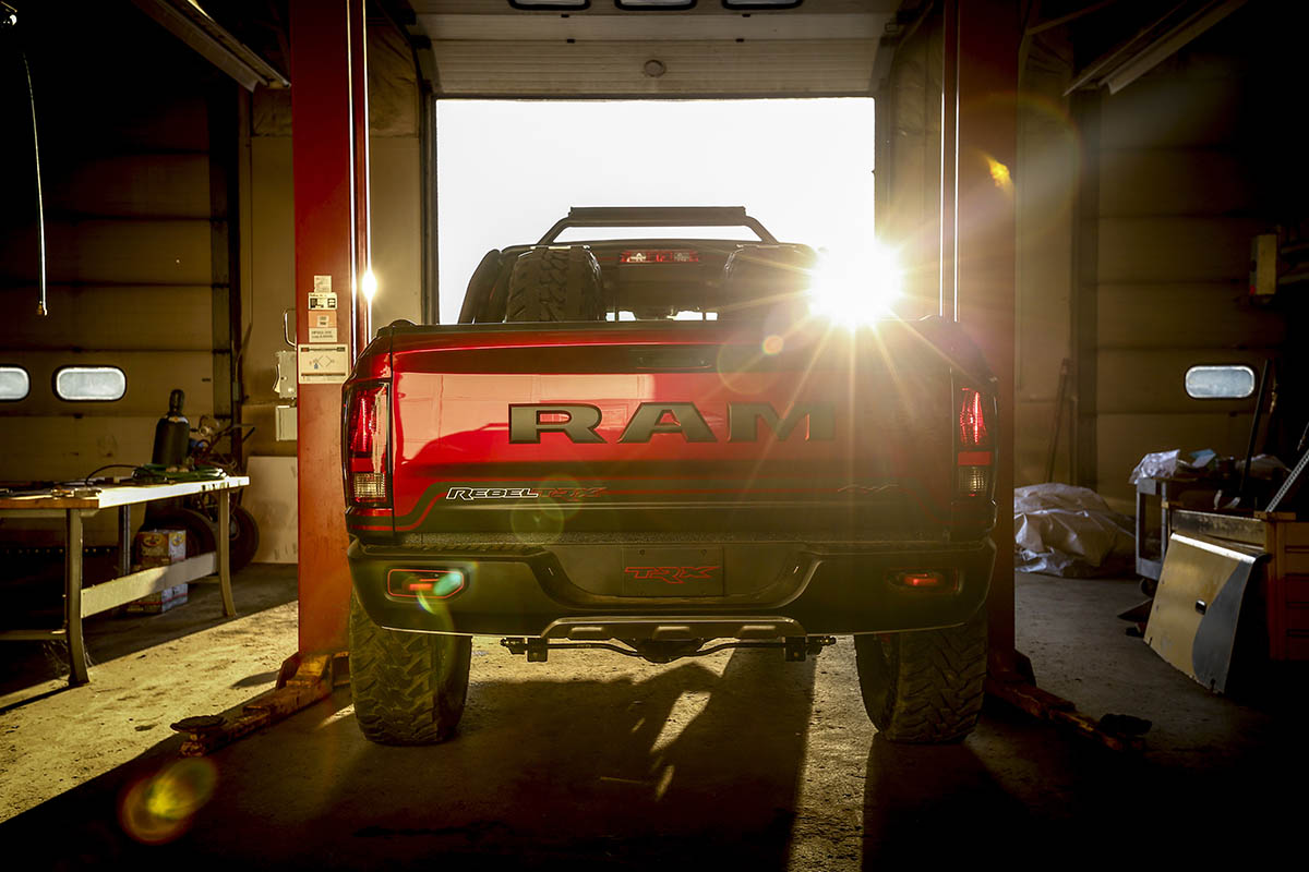 StriveME - رام ريبيل TRX التجريبية تقهر الطرق بقوة 575 حصاناً